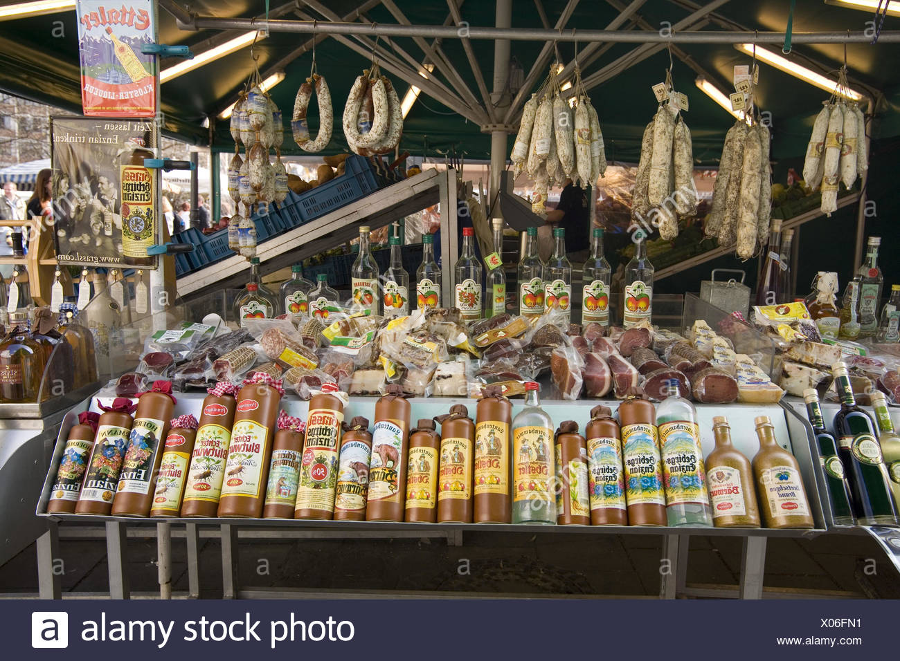Germany Market Wurst Stockfotos & Germany Market Wurst Bilder - Alamy