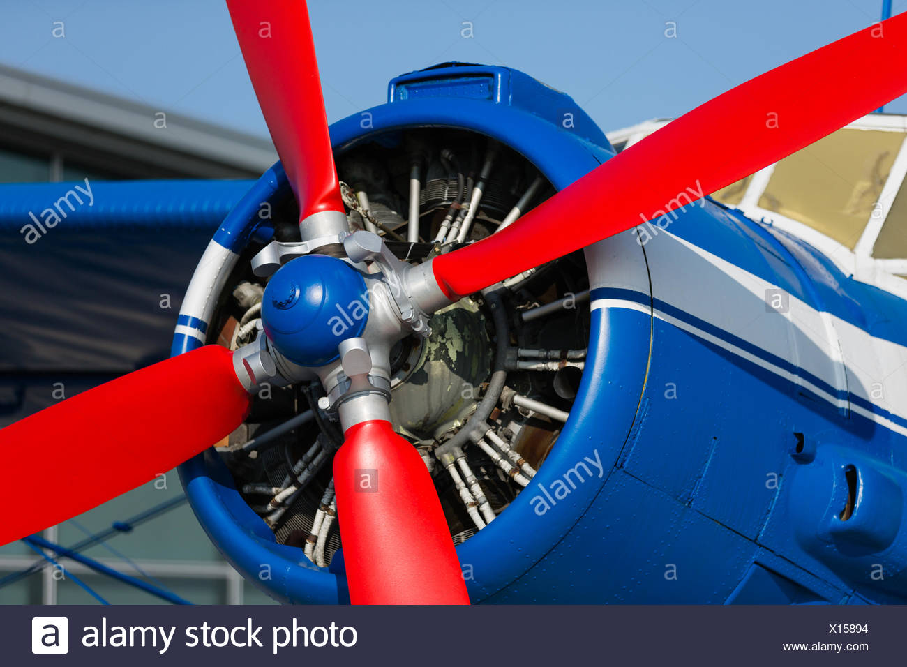 Propeller Flugzeug Stockfotos und -bilder Kaufen - Alamy