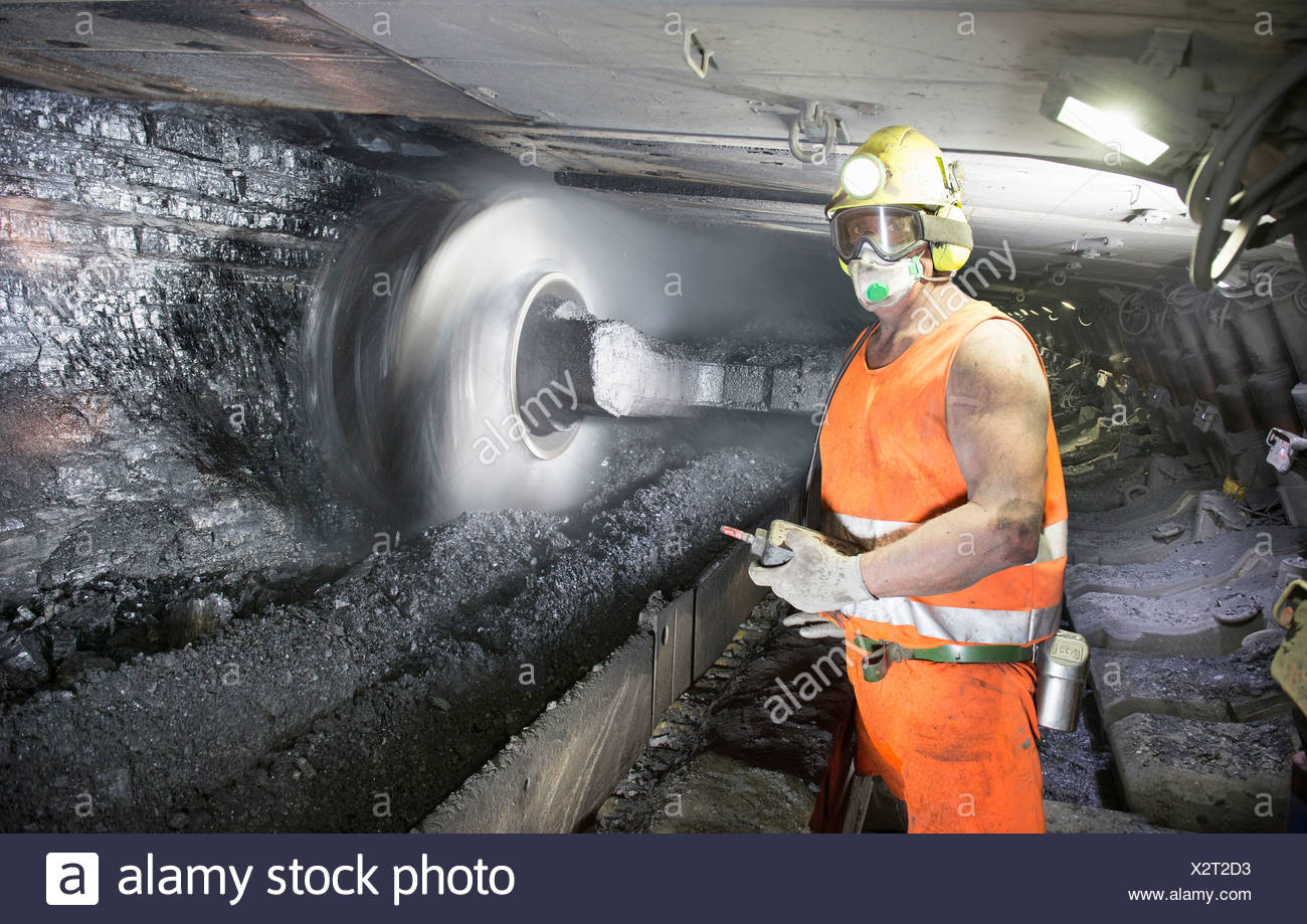 Arbeiten In Der U Bahn Stockfotos & Arbeiten In Der U Bahn Bilder - Alamy