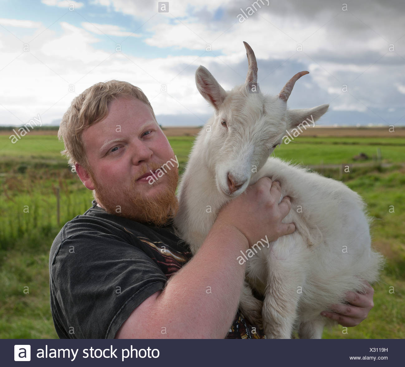 Mann Mit Ziege Stockfotos und -bilder Kaufen - Alamy