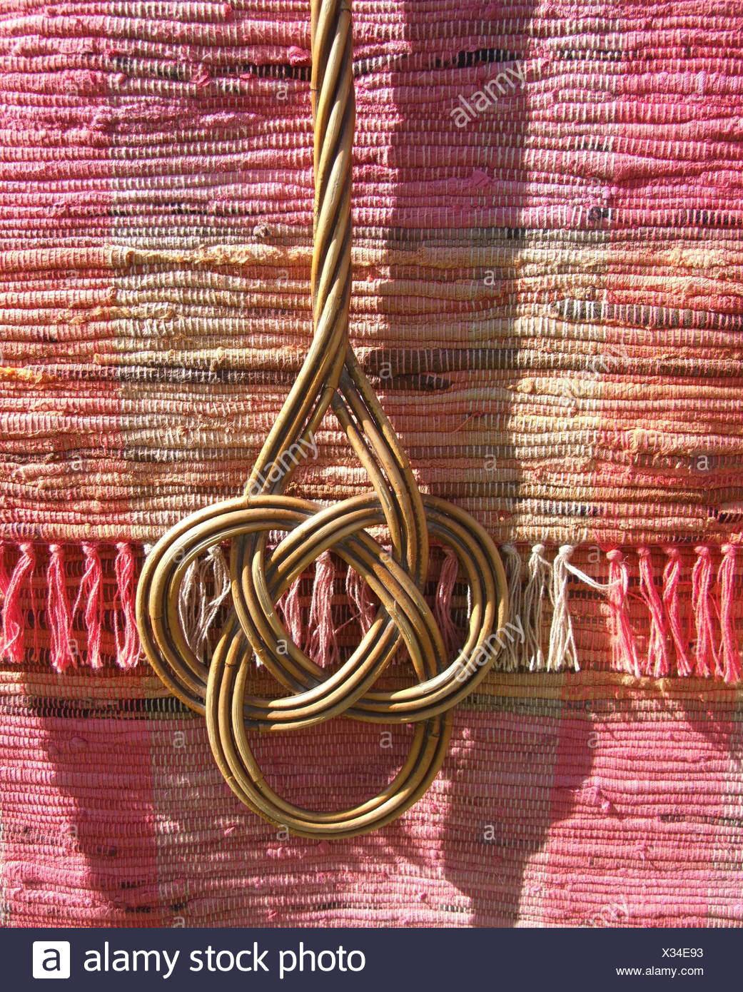 Carpet Beater Stockfotos & Carpet Beater Bilder - Alamy