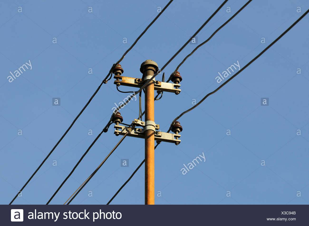 Strommast Strommasten Stockfotos & Strommast Strommasten Bilder - Alamy