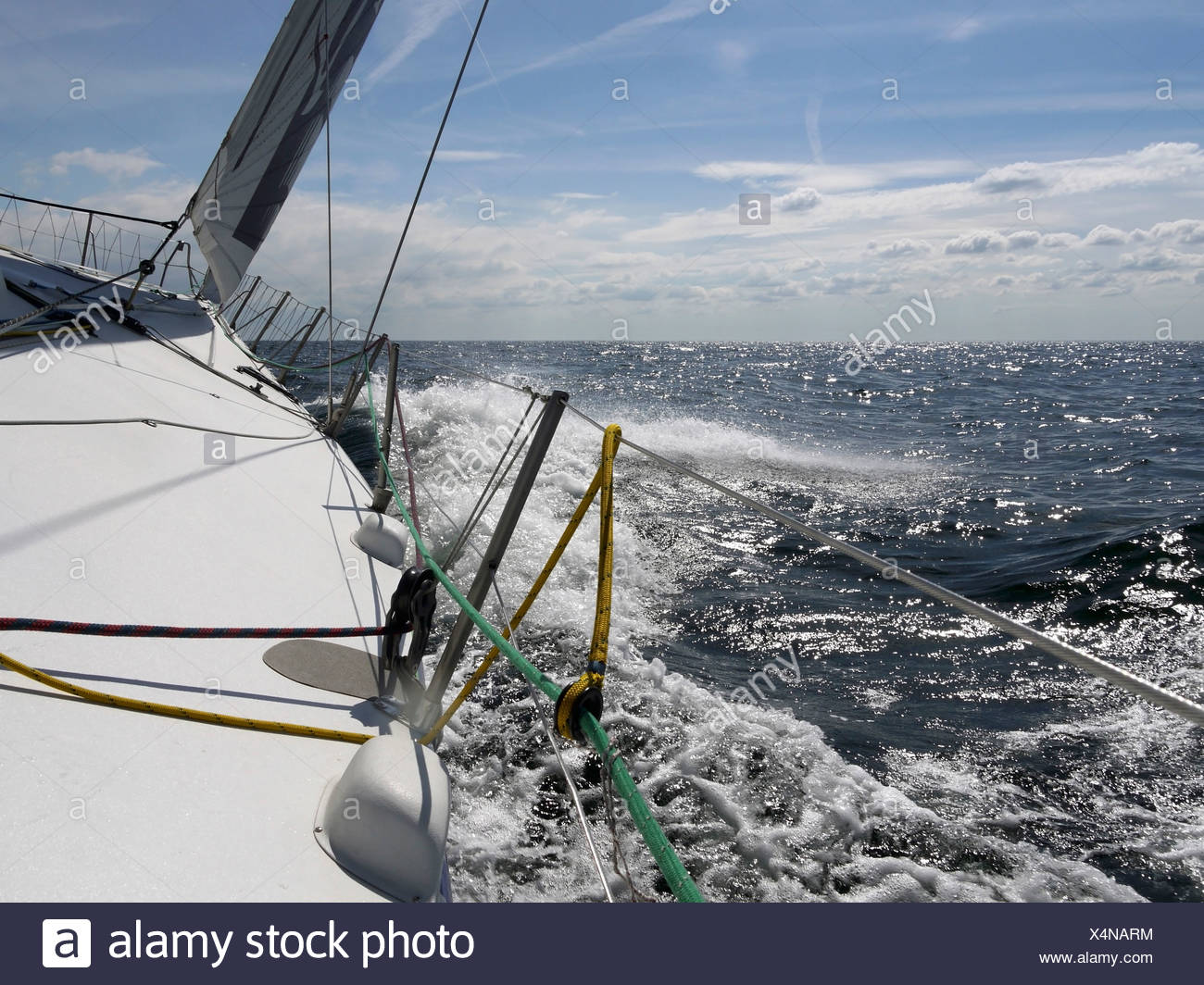 Segeln Im Sturm Stockfotos und -bilder Kaufen - Alamy