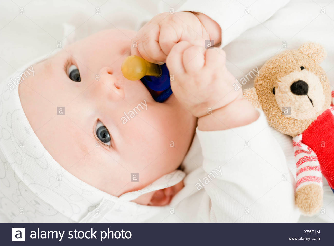 Baby Schnuller Stockfotos und -bilder Kaufen - Alamy