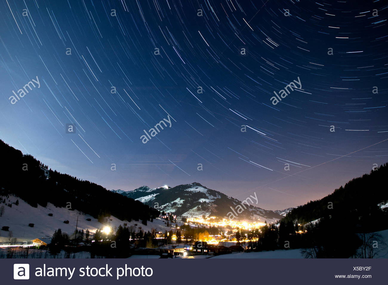 Gstaad Night Stockfotos und -bilder Kaufen - Alamy
