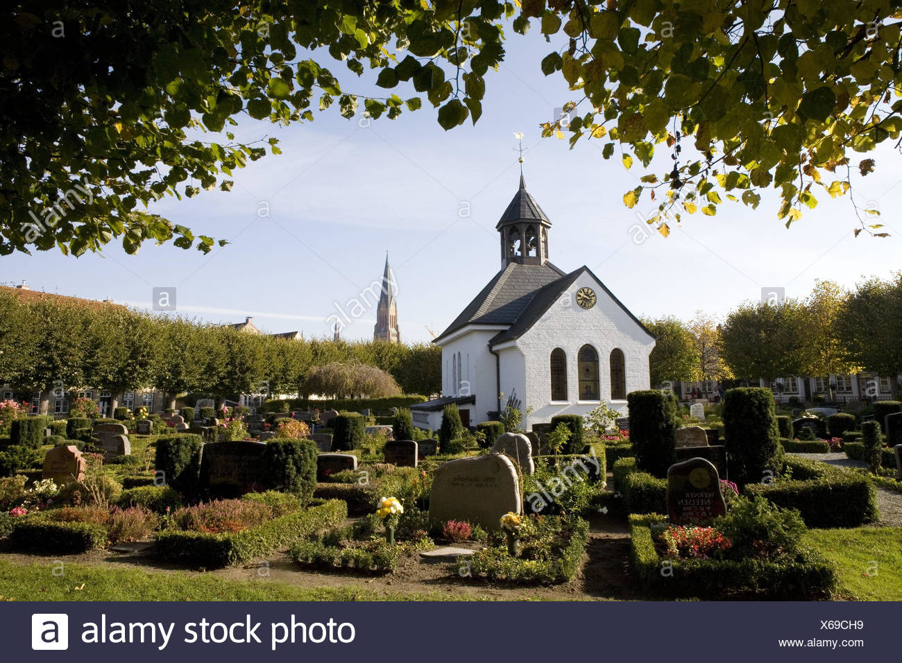 Schleswig Germany Schleswig Cemetery Stockfotos und -bilder Kaufen - Alamy