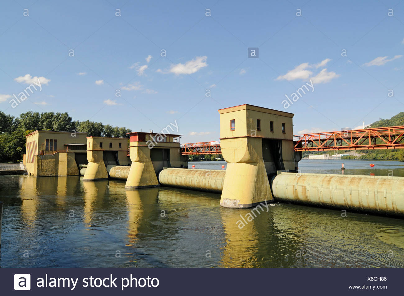 Laufwasserkraftwerk Deutschland Stockfotos und -bilder Kaufen - Alamy