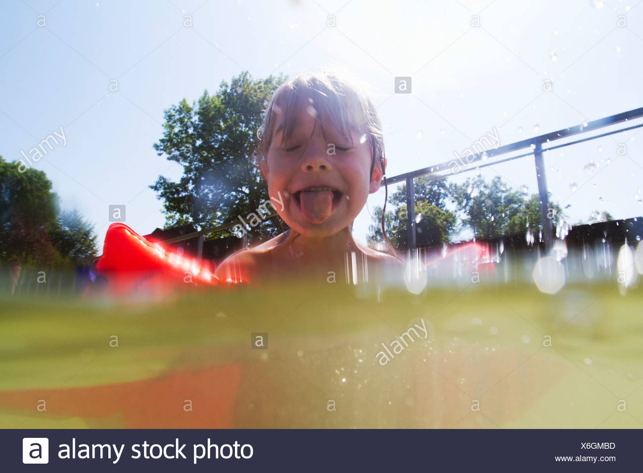 Jungs Sind Albern Stockfotos und -bilder Kaufen - Alamy