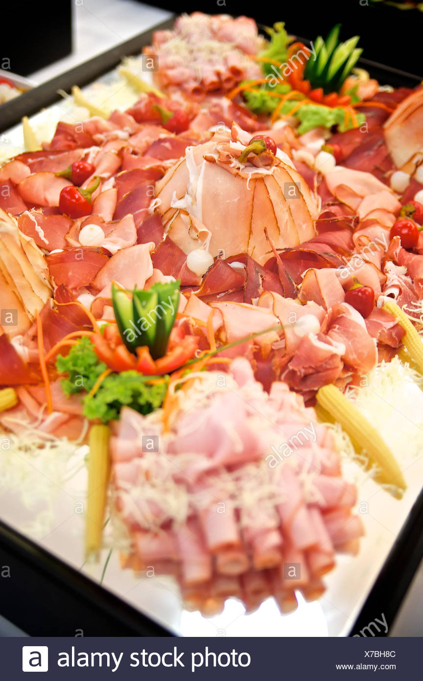 Voller Teller Buffet Essen Stockfotos und -bilder Kaufen - Alamy