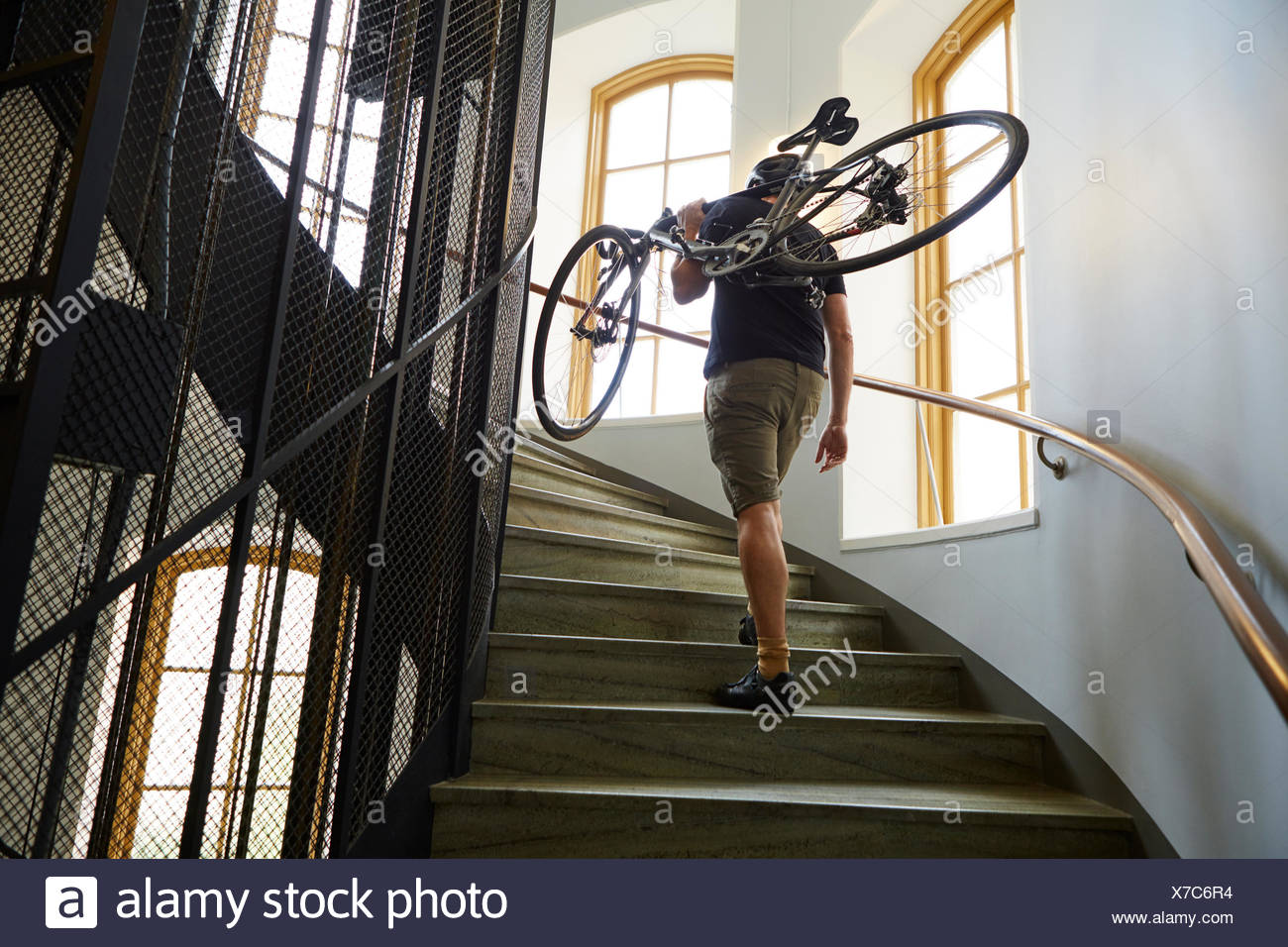 Schritte Nach Oben Stockfotos und -bilder Kaufen - Alamy