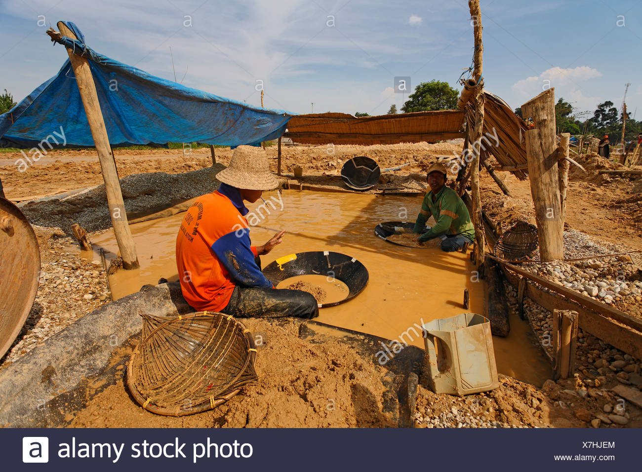 Gold Mine In Kalimantan Stockfotos und -bilder Kaufen - Alamy