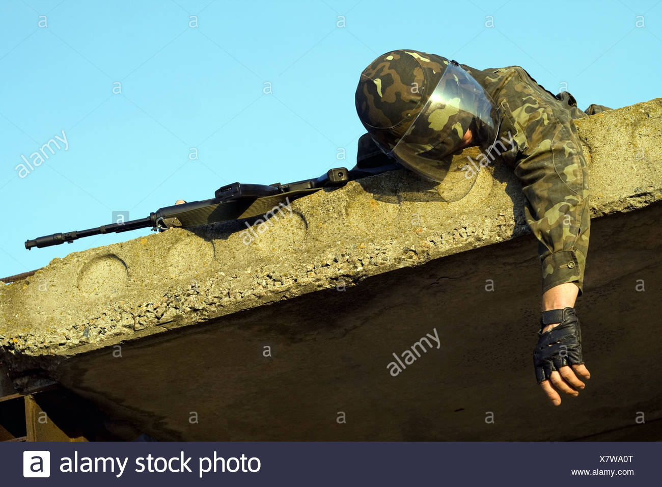 Soldier Corpse Stockfotos und -bilder Kaufen - Alamy