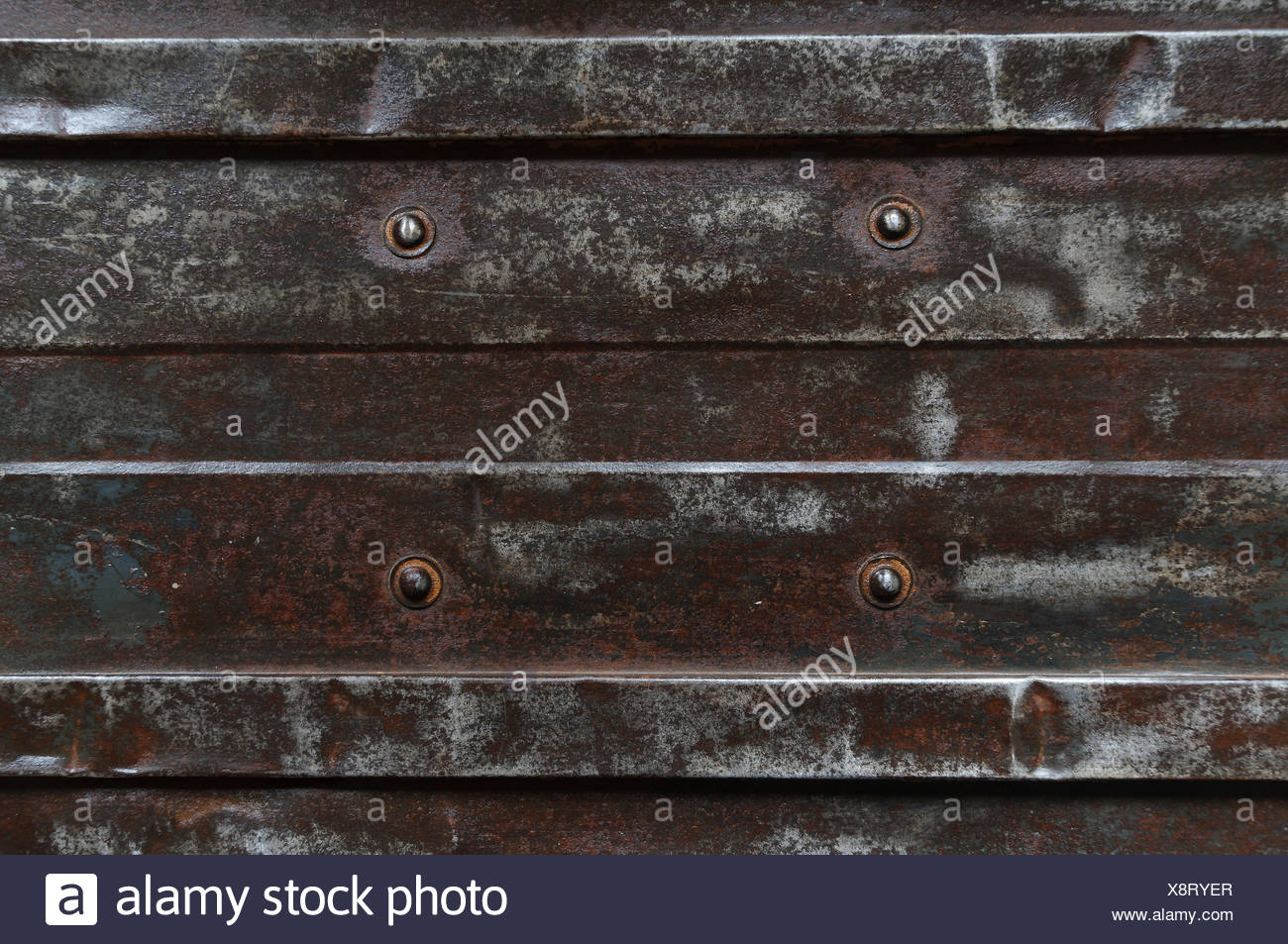 Metallplatte Mit Nieten Stockfotos und -bilder Kaufen - Alamy