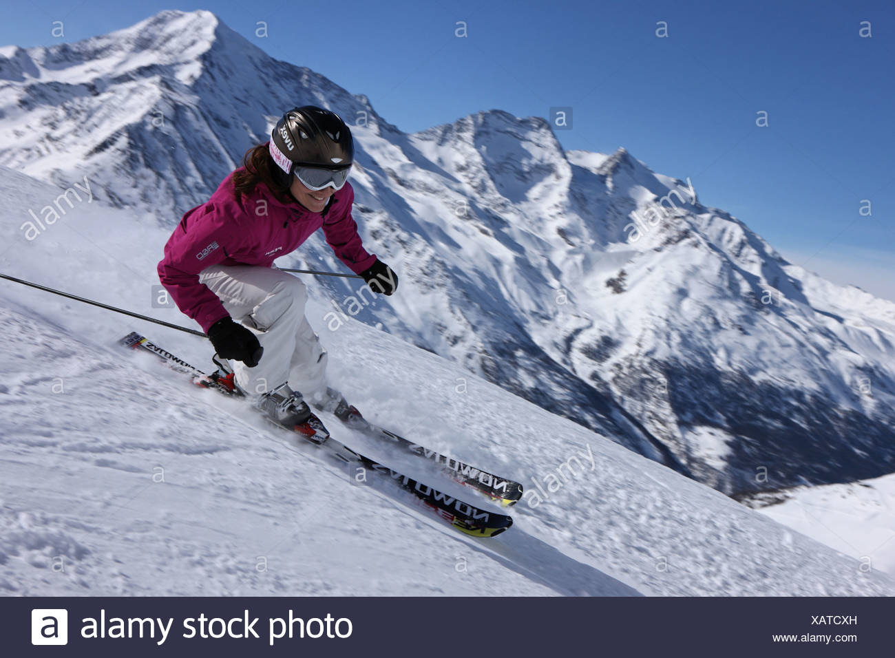Switzerland Swiss Winter Sports Saas Stockfotos und -bilder Kaufen - Alamy