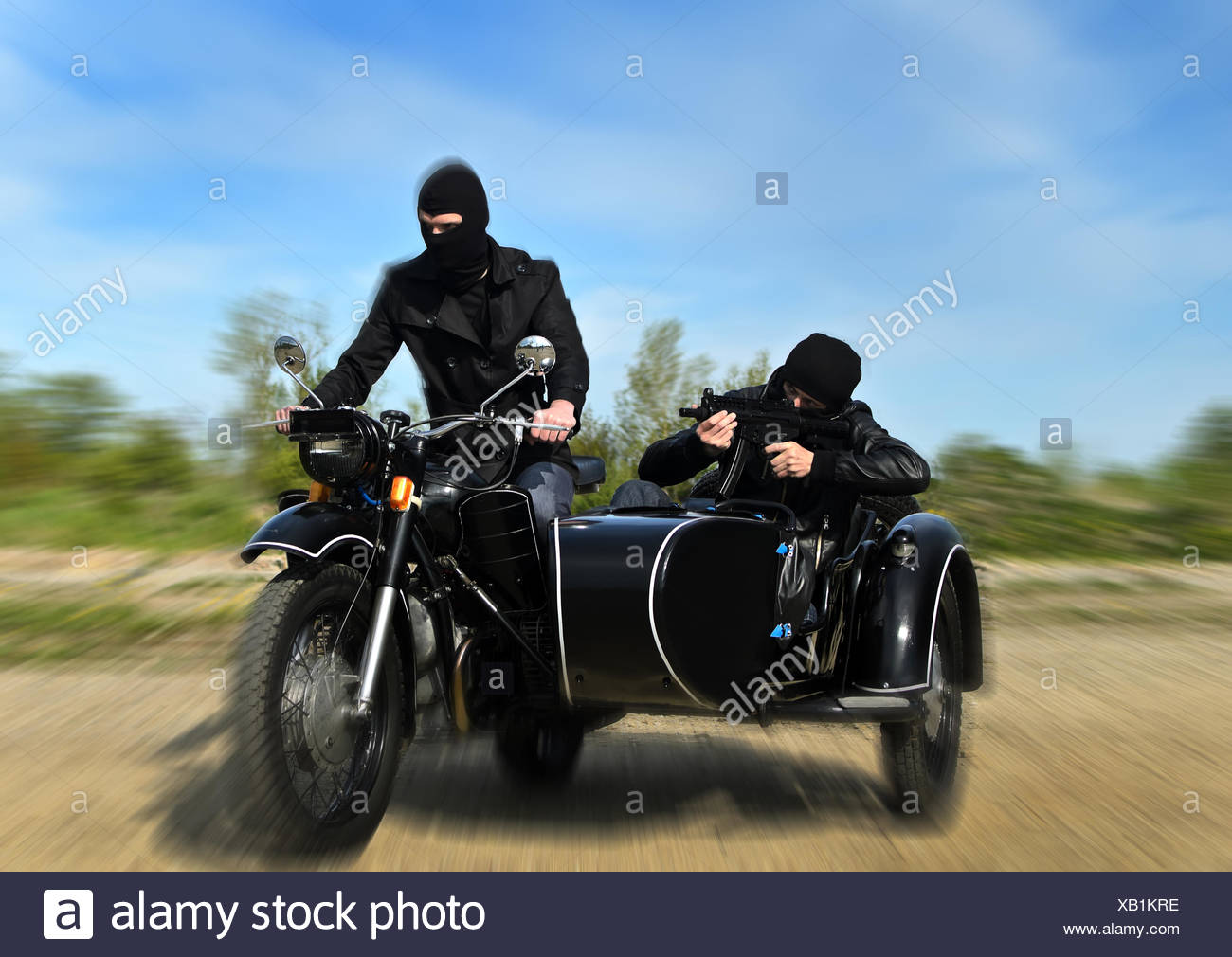Motorrad Schmuckräuber Stockfotos und -bilder Kaufen - Alamy