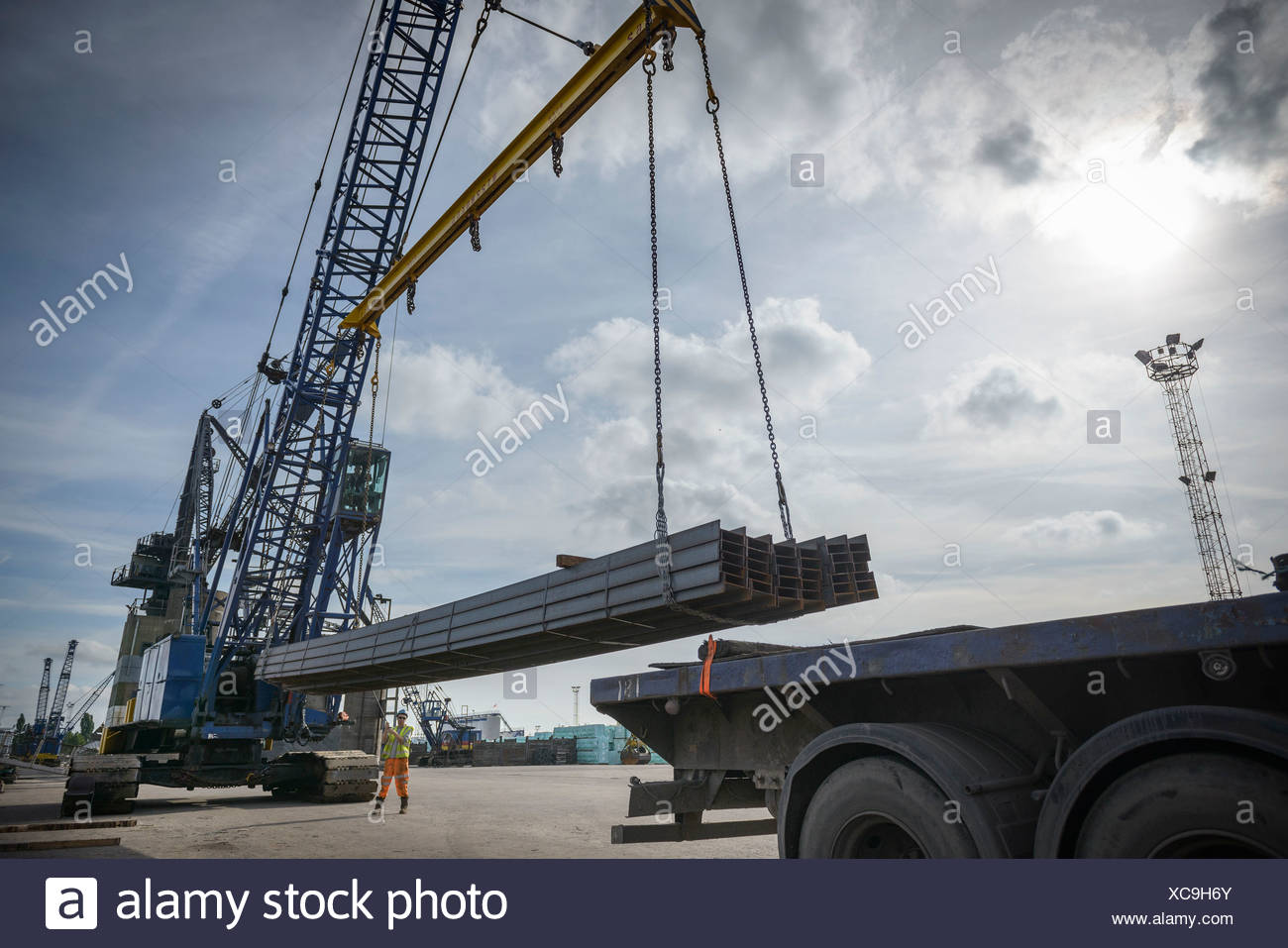 Schweres Hebendes Schiff Stockfotos und -bilder Kaufen - Alamy