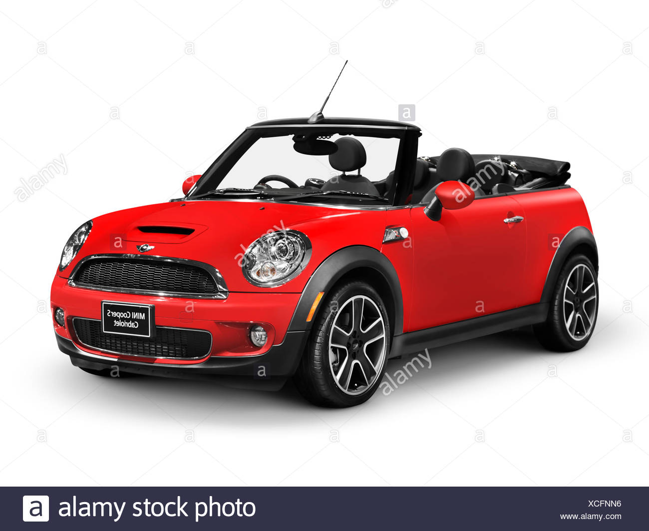 Mini Cooper Car White Background Stockfotos & Mini Cooper Car White ...