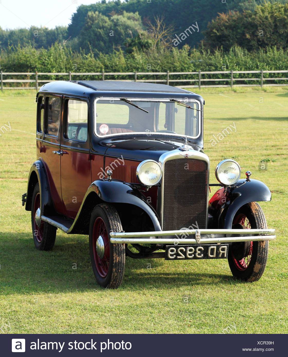 Hillman Auto Stockfotos und -bilder Kaufen - Alamy
