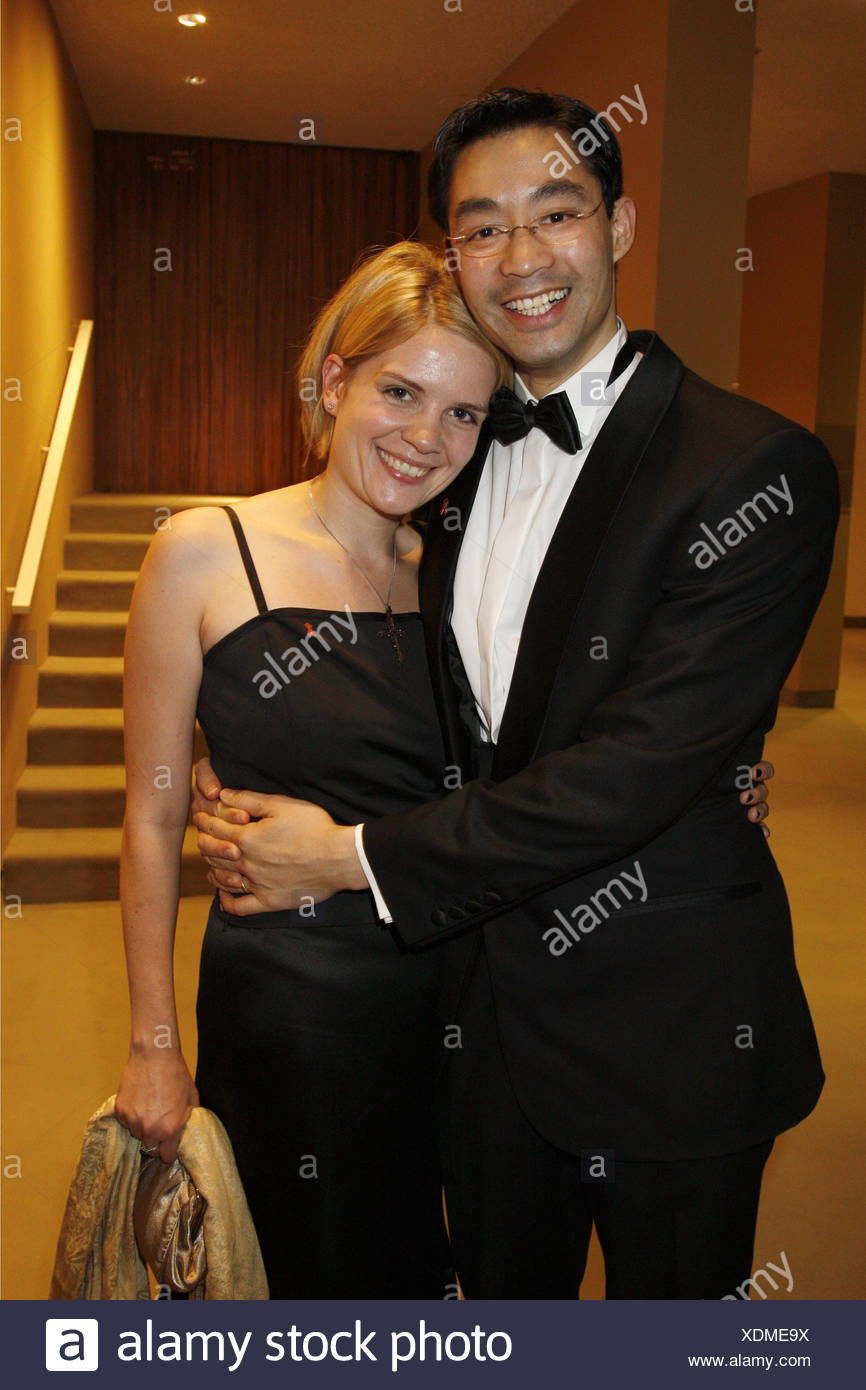 Philipp Roesler Wife Wiebke Roesler Stockfotos & Philipp Roesler Wife ...