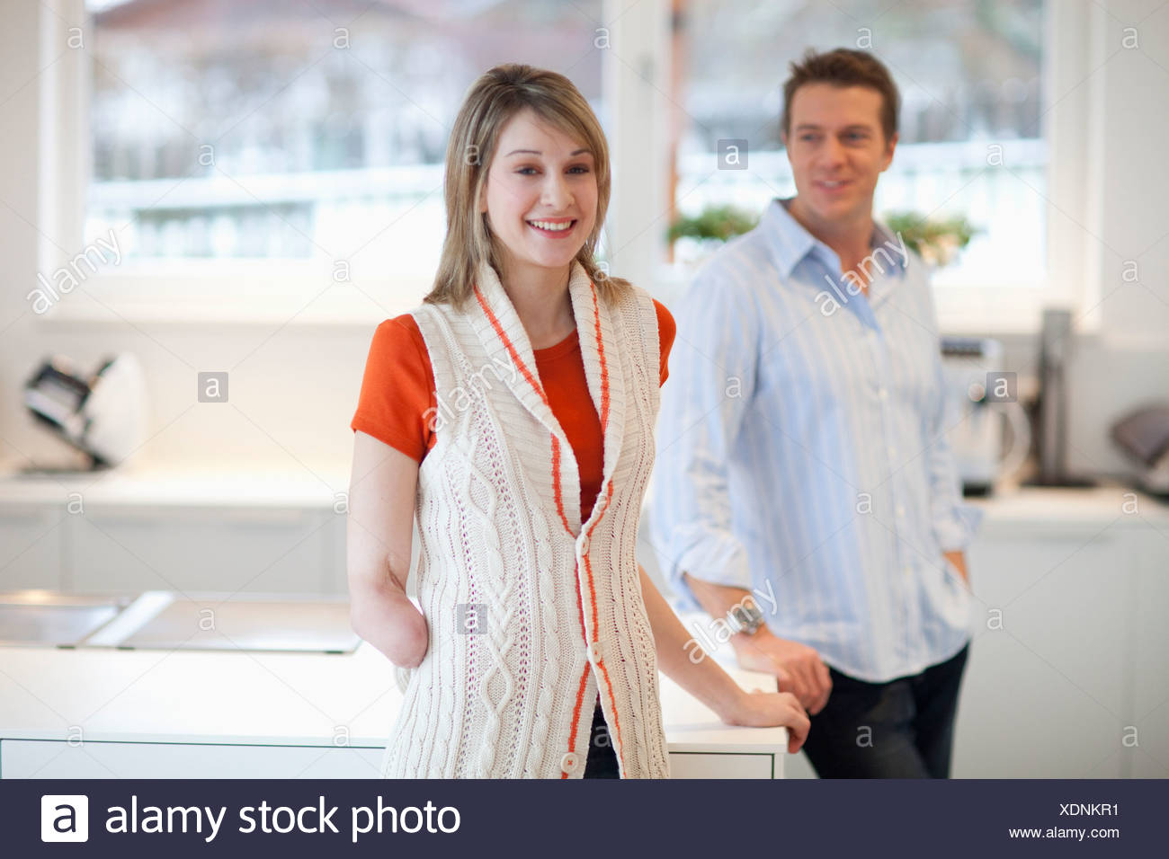 Woman Amputee Arm Stockfotos & Woman Amputee Arm Bilder - Alamy
