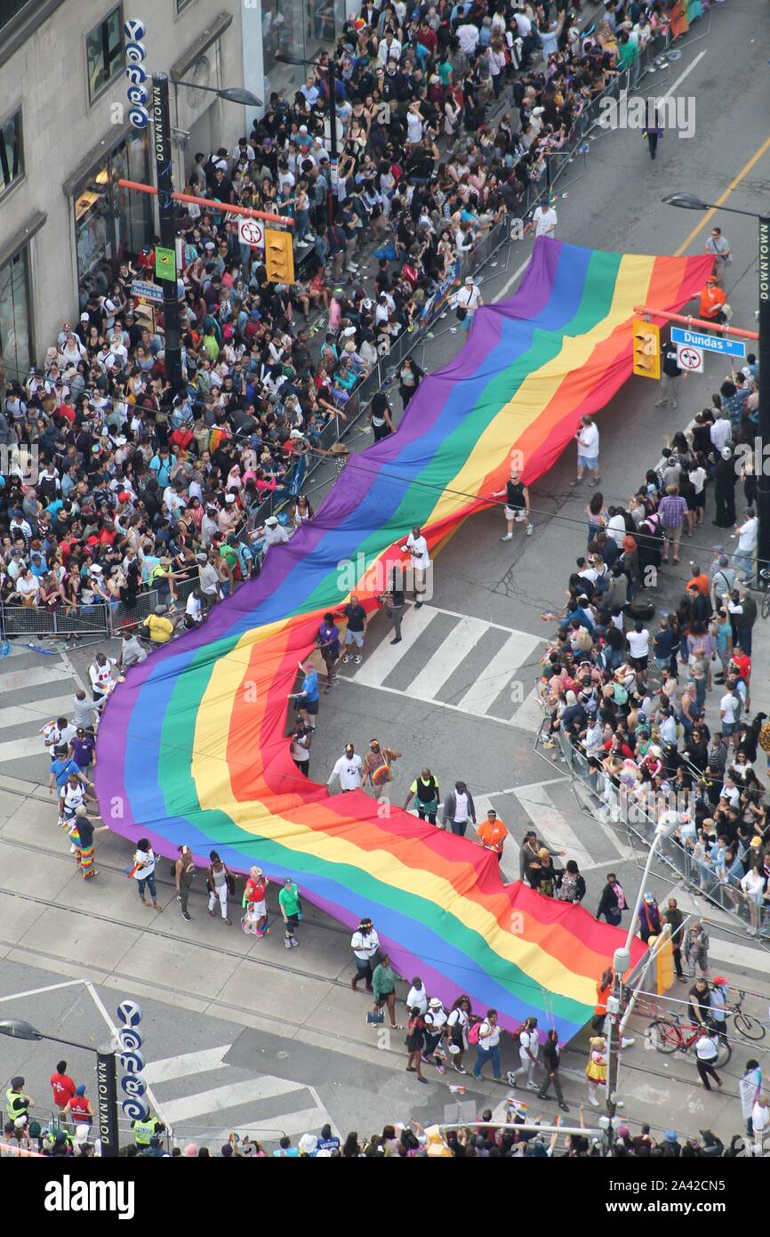 Toronto Gay Pride Parade 2017 Fotografías E Imágenes De Alta Resolución Alamy