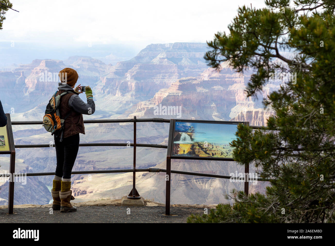 Mujer hopi fotografías e imágenes de alta resolución - Alamy