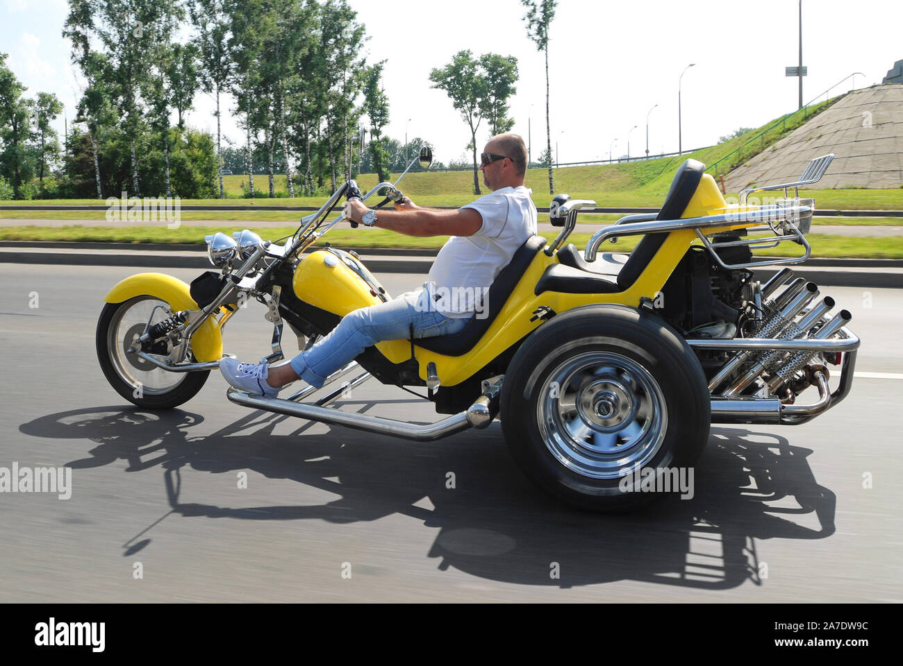 Triciclo Moto 3 Ruedas 400cc