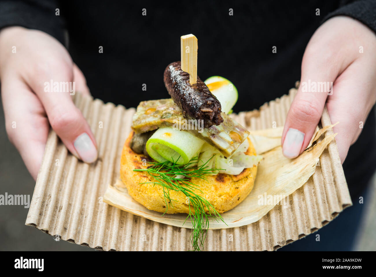 Morcilla Con Arepa