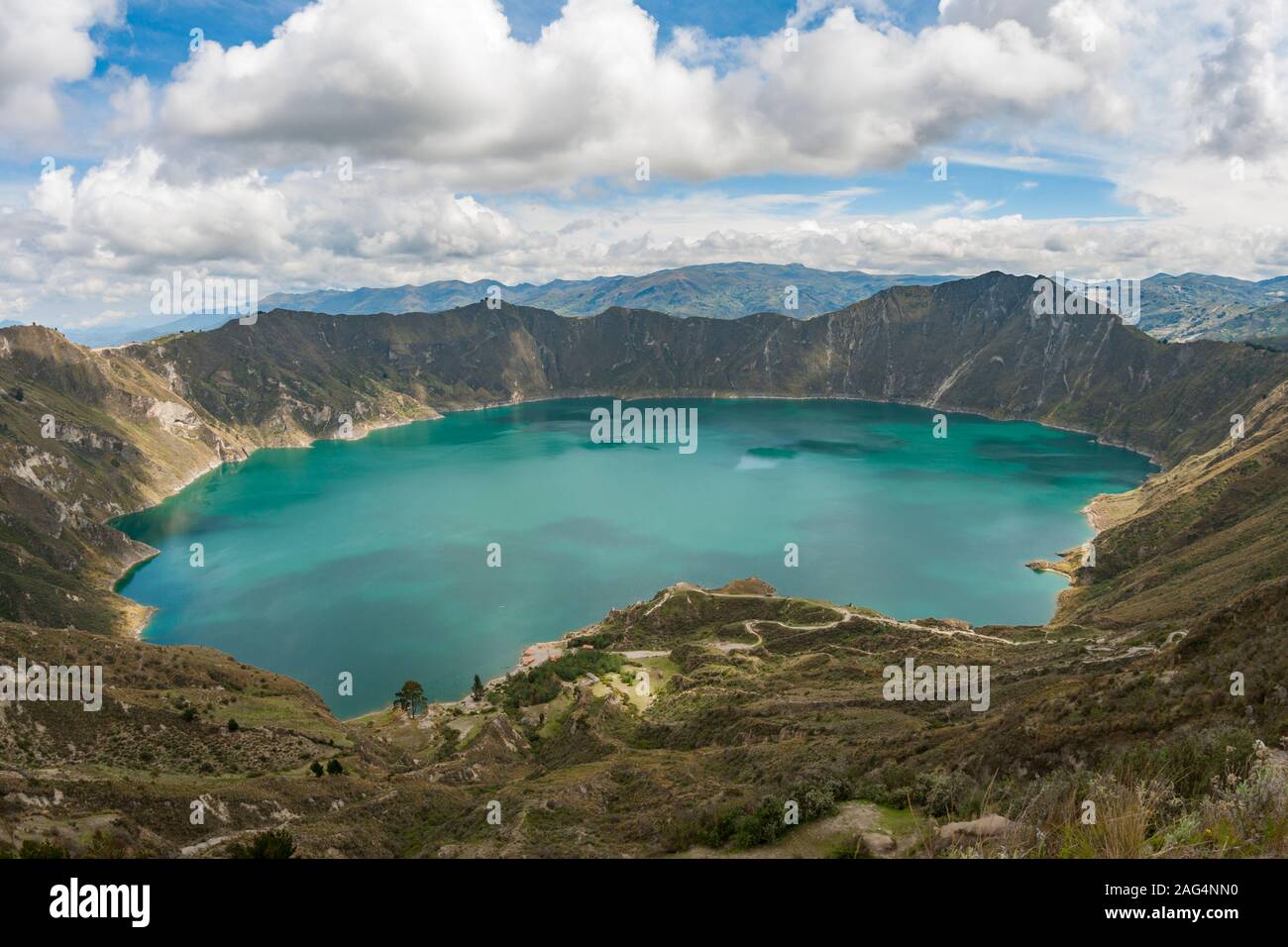 Lago quilotoa fotografías e imágenes de alta resolución - Alamy