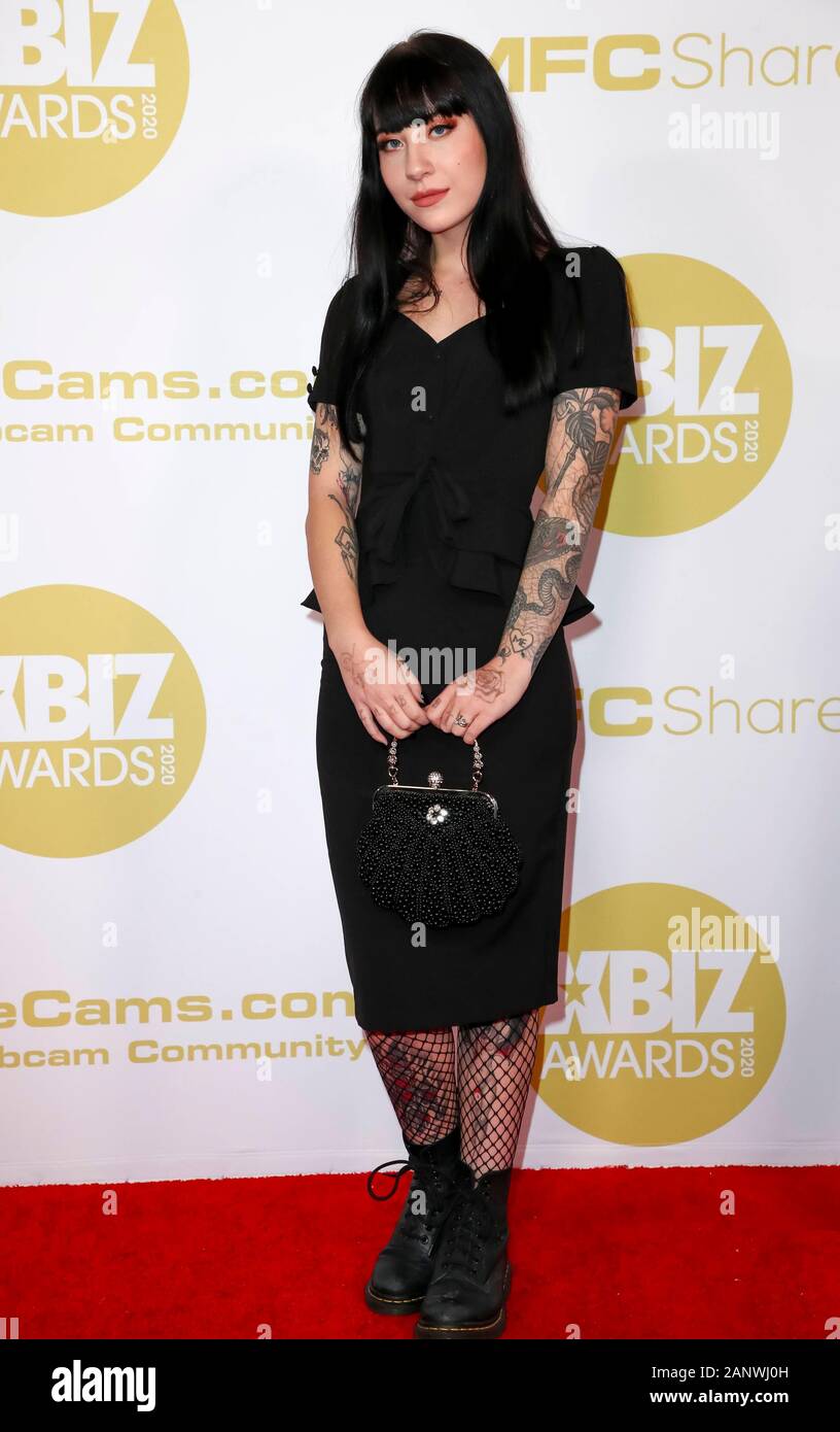 Charlotte Sartre Atiende El 2020 Xbiz Awards En El Hotel Westin