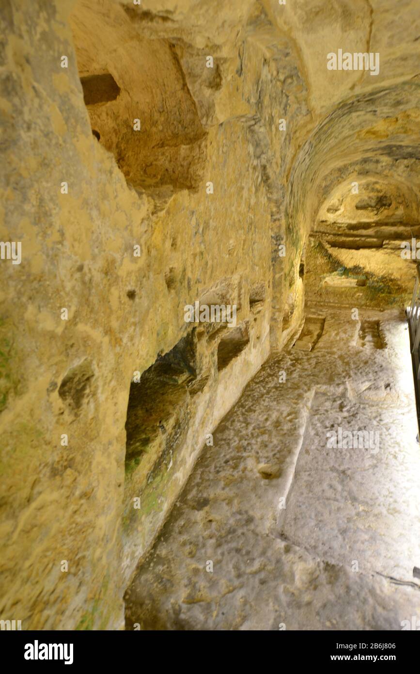 Catacumbas de santa agata fotografías e imágenes de alta resolución - Alamy