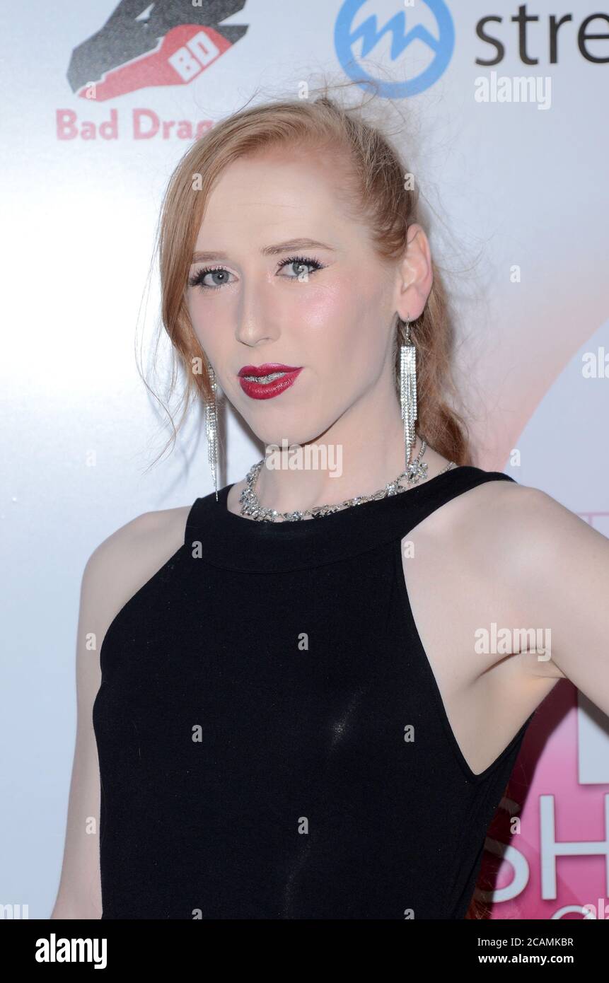 Los Angeles Mar 17 Shiri Allwood En El 2019 Transgender Erotica Awards Tea Show En El Avalon