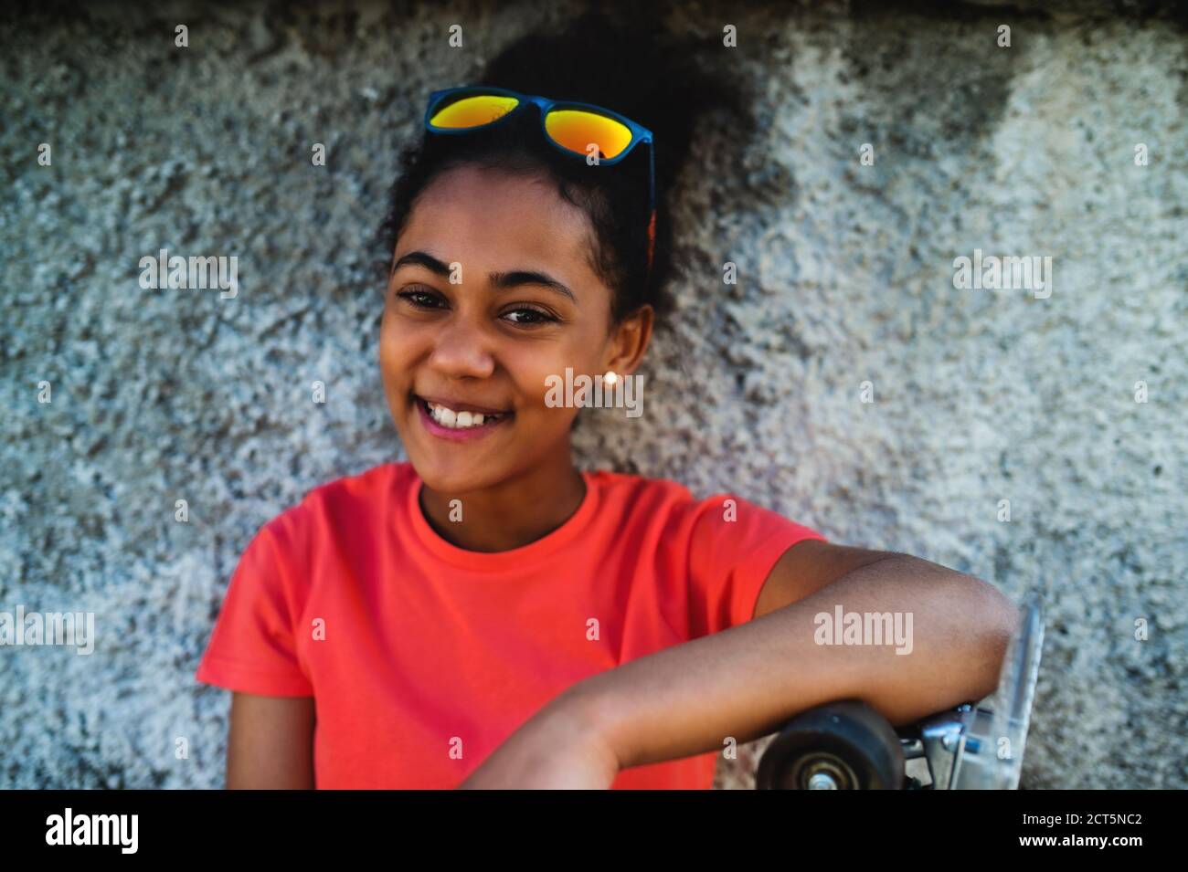 Modelo De Adolescente Afroamericana Fotografías E Imágenes De Alta