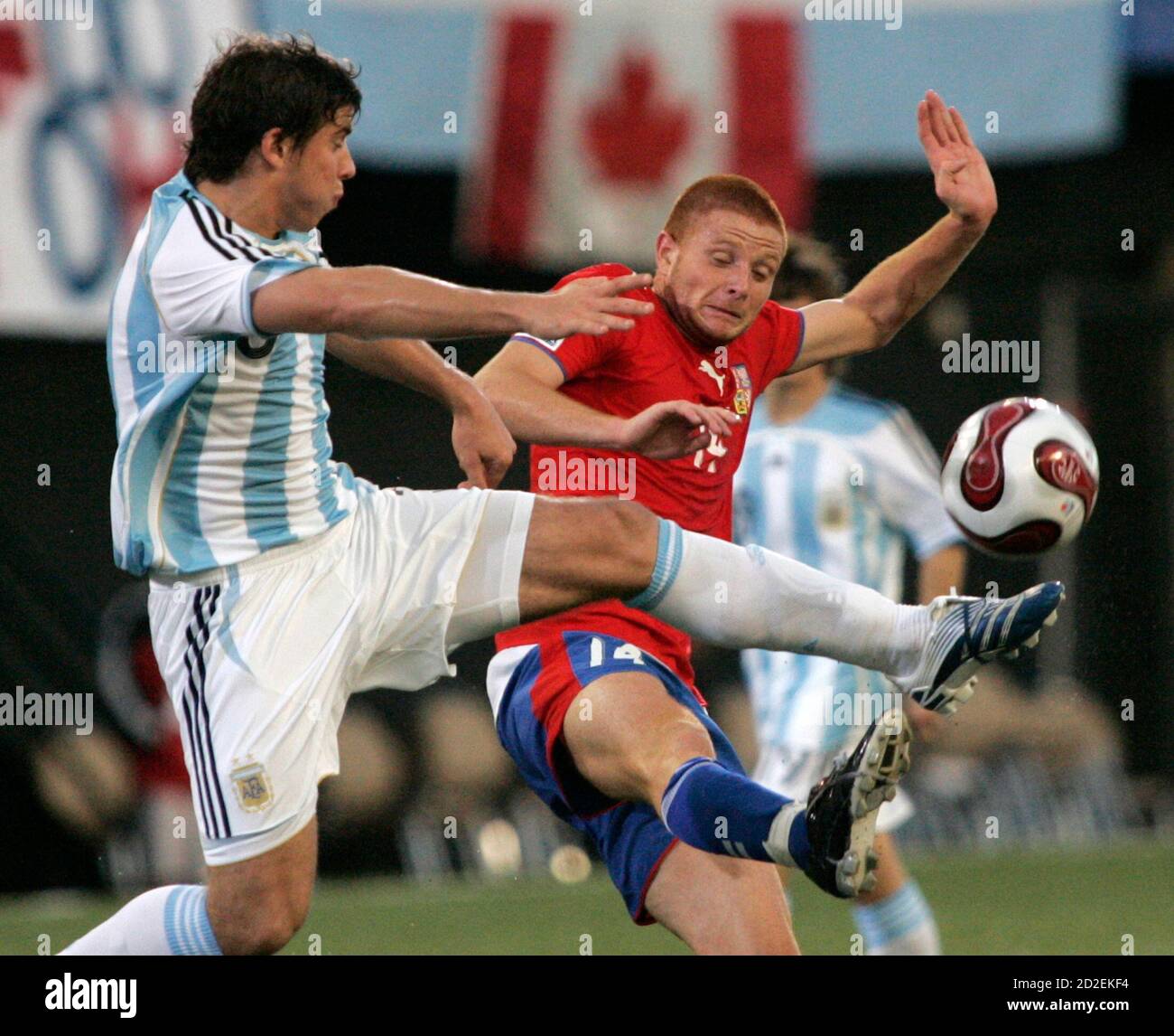 EMILIANO INSUA – BIENVENIDO A LA WEB CLASICA PARA PES 2014-2021