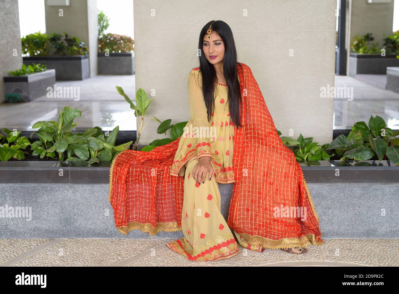 Traje De Boda Tradicional Persa