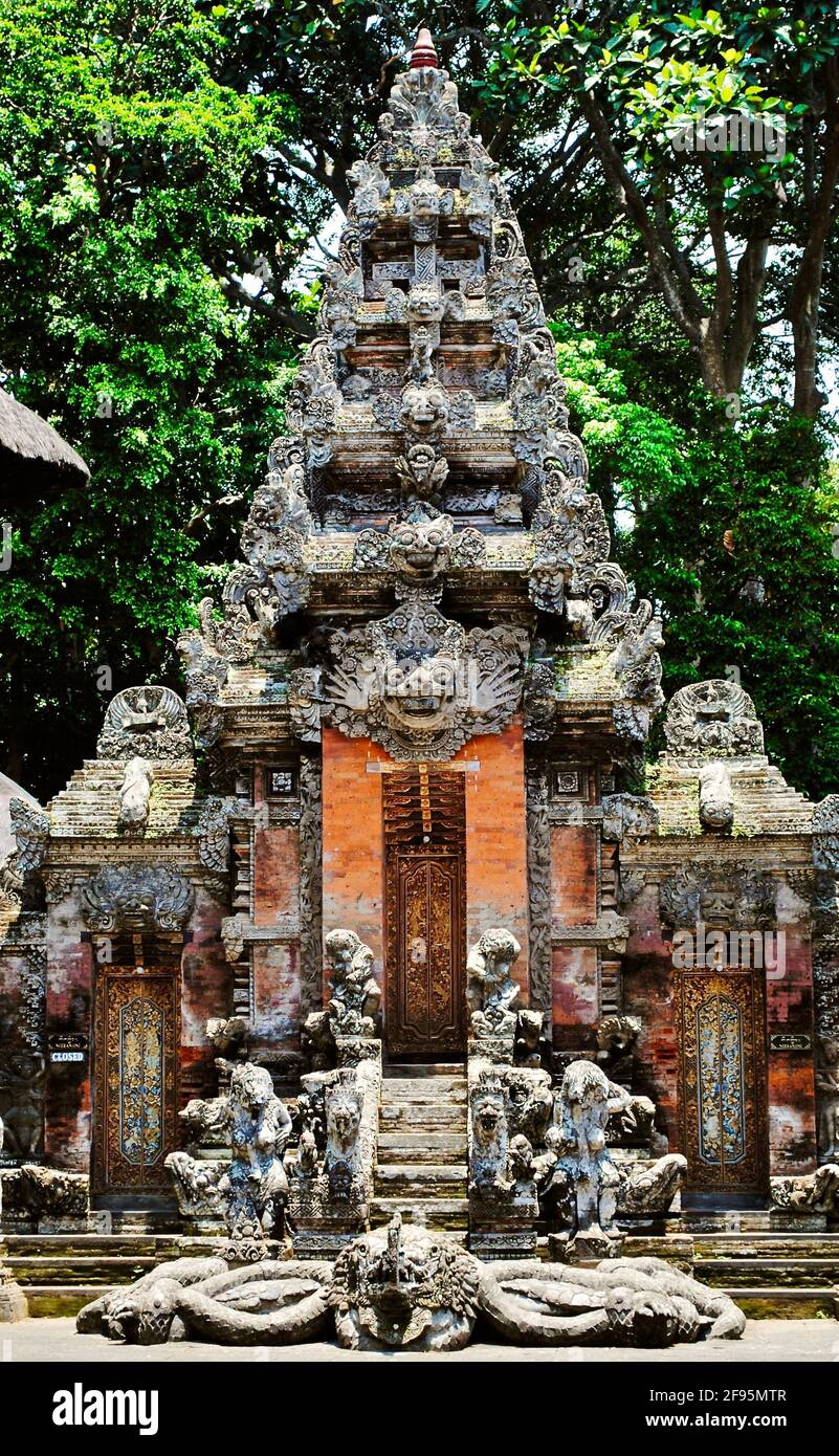 Ubud Bali Indonesia Pura Dalem Agung Padangtegal O El Gran Templo