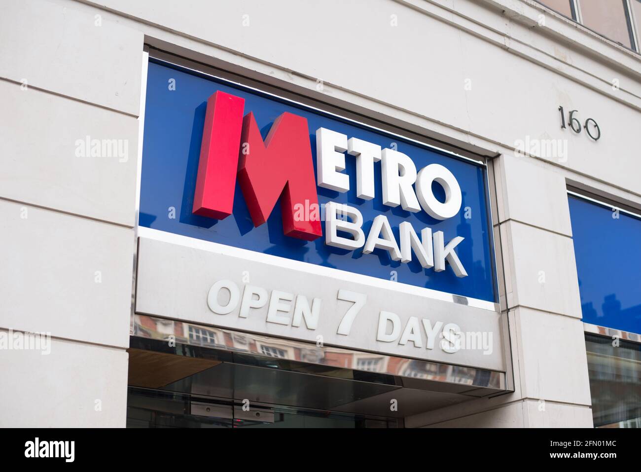 Logotipo De La Tarjeta Metrobank
