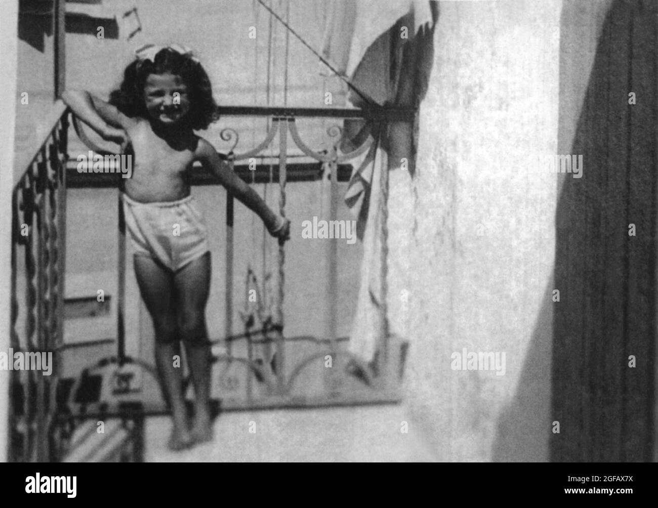 Infancia Niños Imágenes De Stock En Blanco Y Negro Alamy