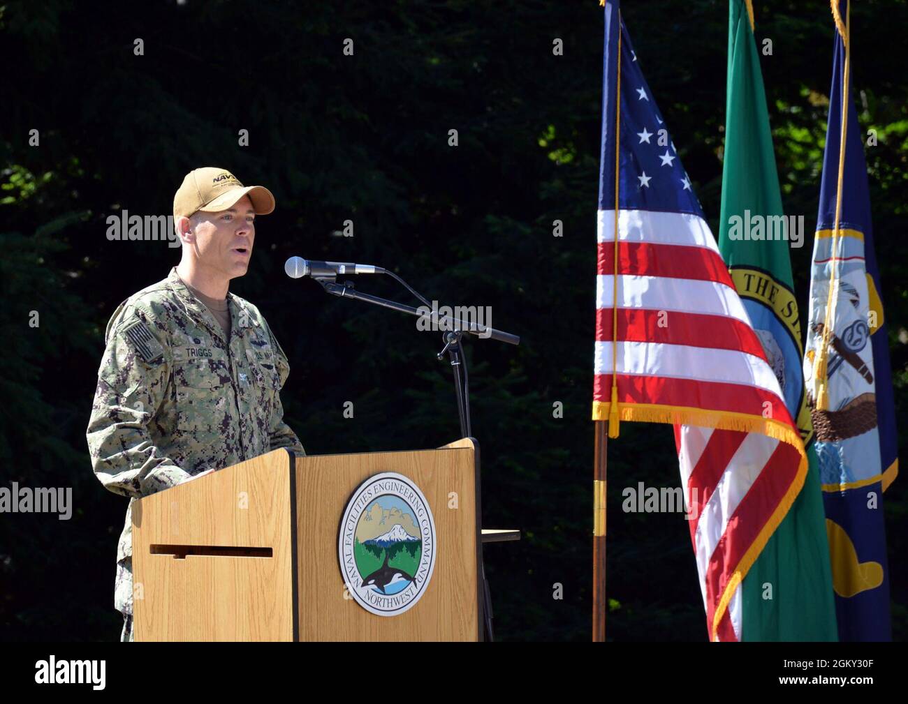 The naval supply systems command navsup fleet logistics center ...