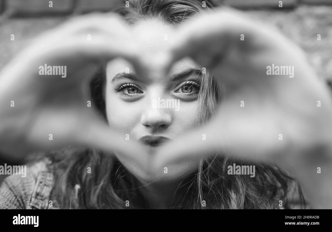 Mujeres Haciendo El Amor A Larga Fotografías E Imágenes De Alta