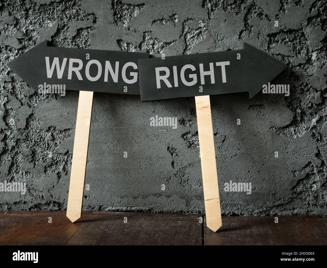 Flechas Derechas Fotografías E Imágenes De Alta Resolución Alamy