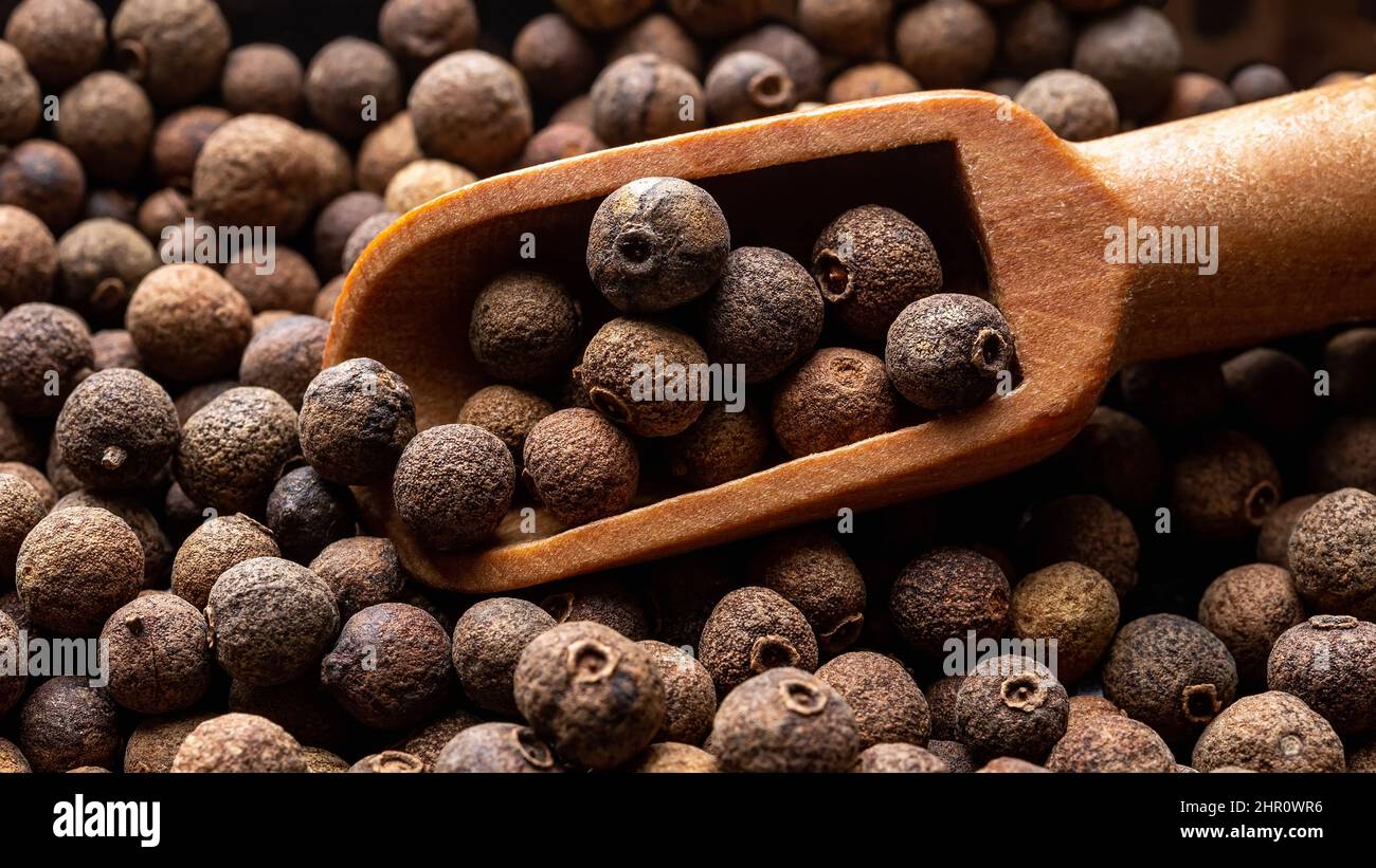 Bayas De Pimienta