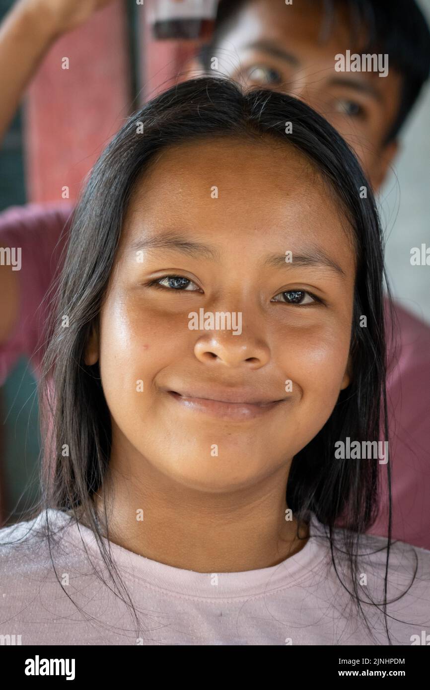 Niñas Peruanas Fotografías E Imágenes De Alta Resolución Página 4 Alamy