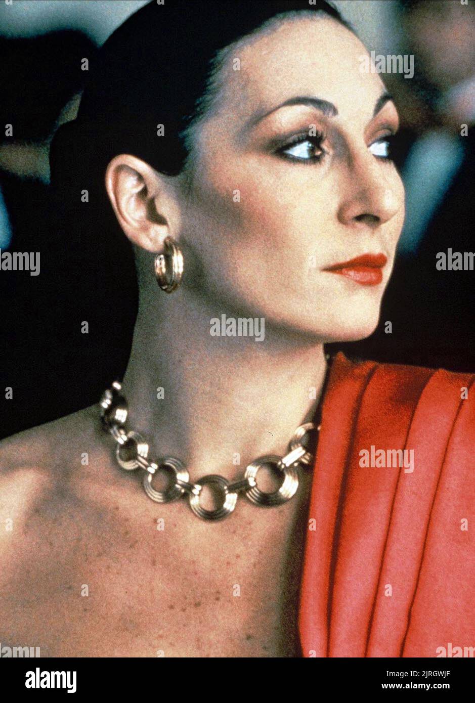 Prizzis Honor 1985 Anjelica Huston Fotografías E Imágenes De Alta Resolución Alamy