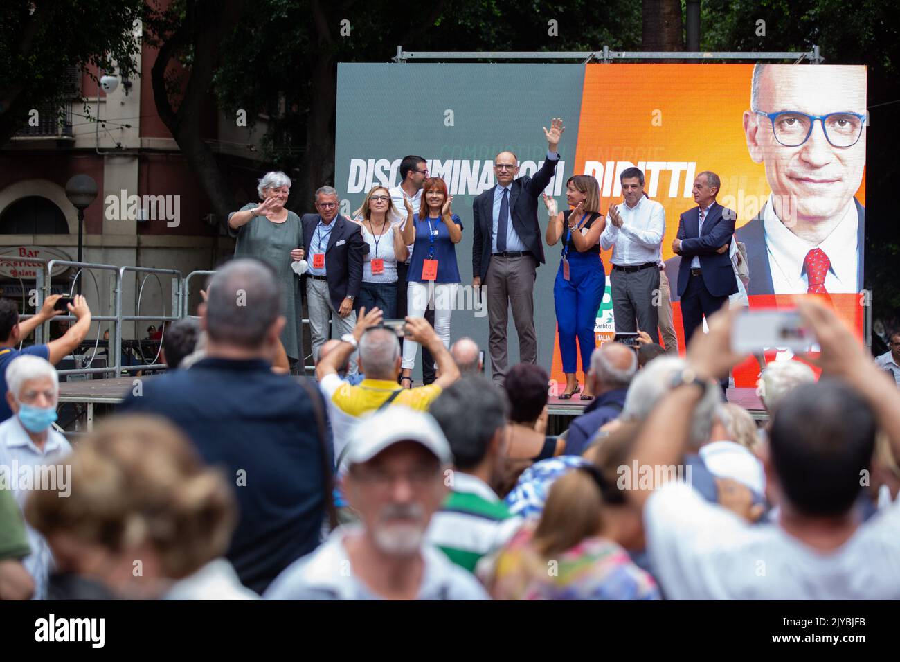 Elezioni Politiche Del 2022 Fotografías E Imágenes De Alta Resolución
