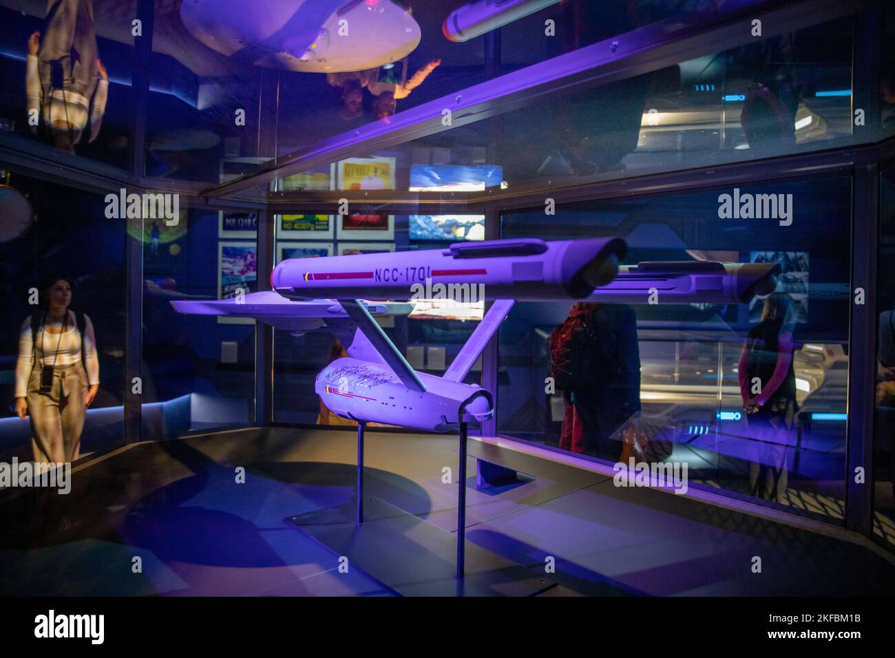 Uss enterprise star trek fotografías e imágenes de alta resolución - Alamy