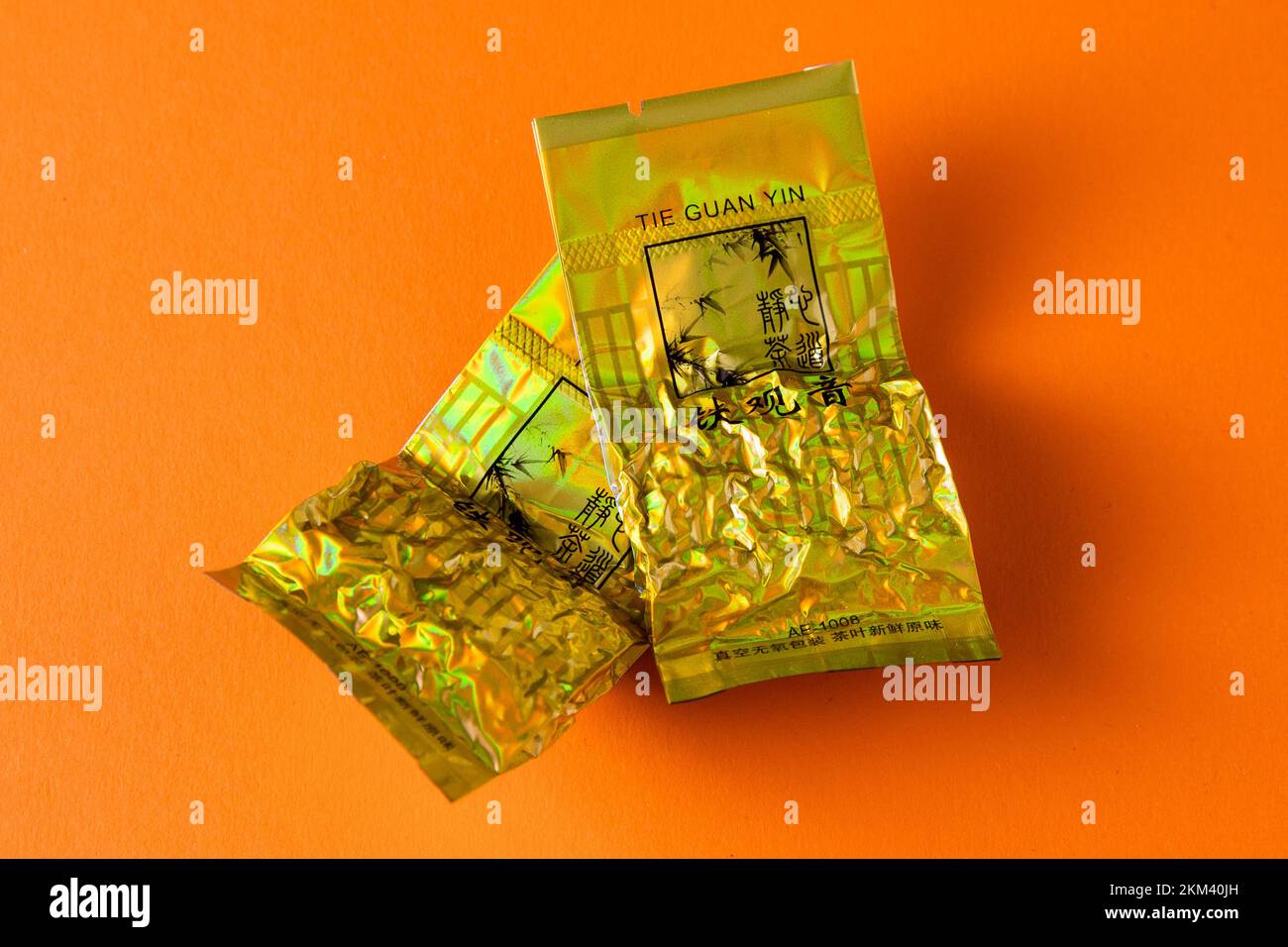 Té Chino Tie Guan Yin Oolong En Envases Al Vacío Bebida Clásica De