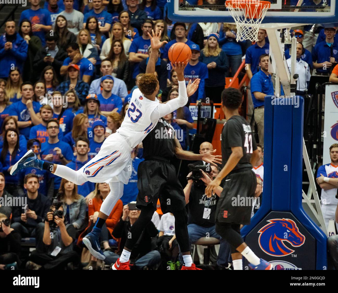 Boise State's James Webb III (23) shoots over San Diego State's Zylan ...