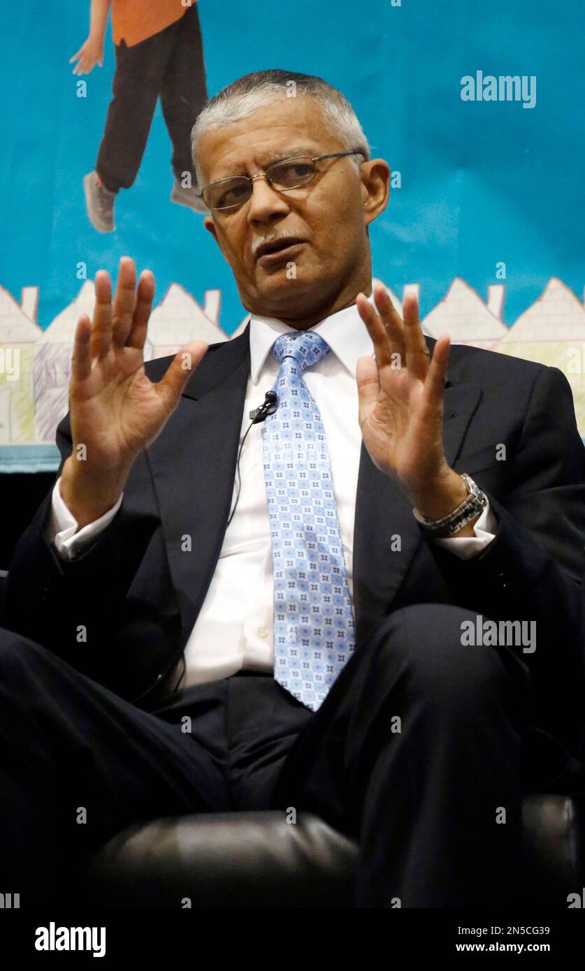 FILE - In this Nov. 14, 2013 file photo, Jackson, Miss. Mayor Chokwe ...