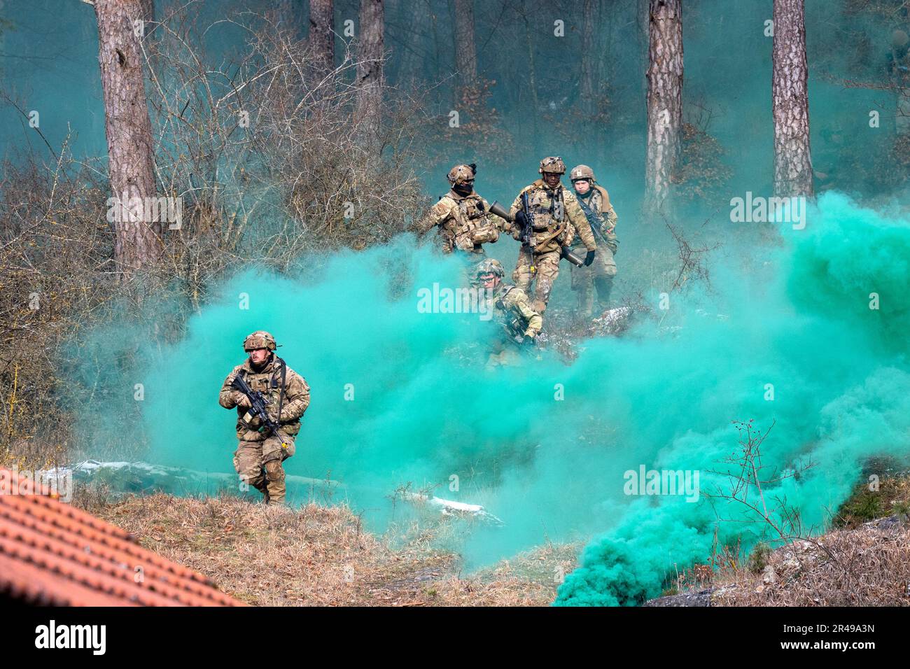 Ee Uu Soldados Del Ejército Asignados Al 2d º Regimiento De Caballería